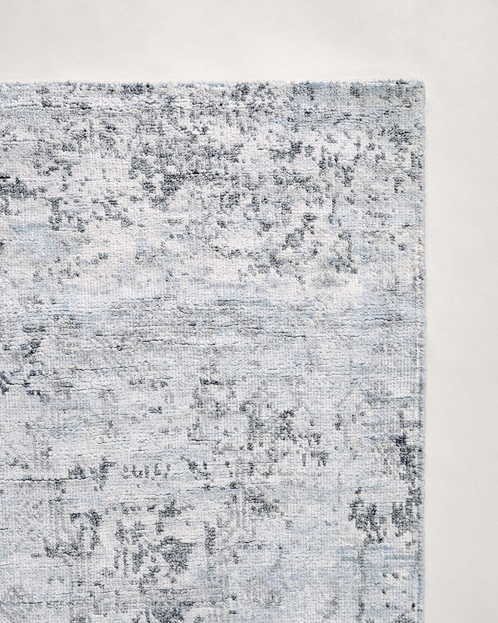 Cora Rug - 100% Hand Loomed Natural Silk Rug - Resonnaire Home